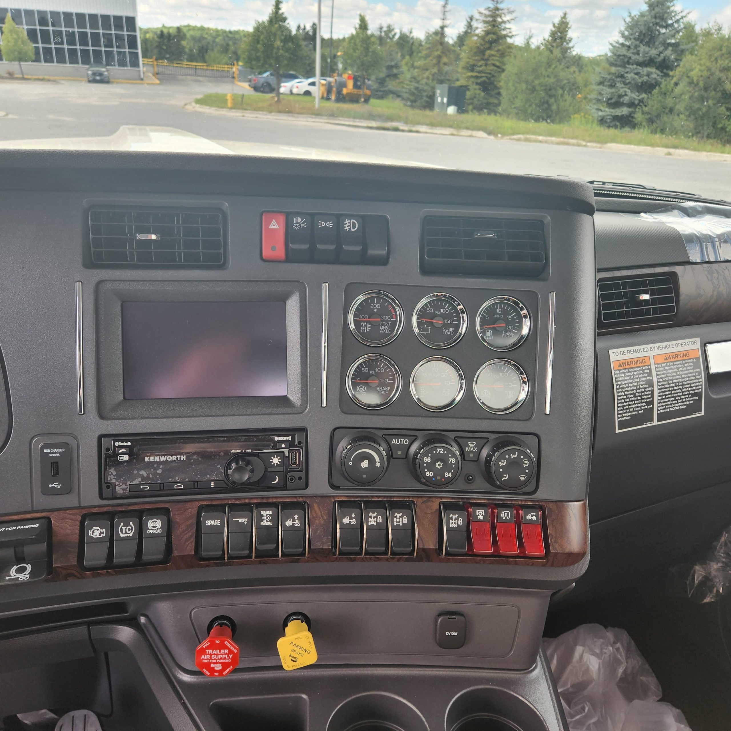 2024 Kenworth W990 - I-3057 - Eagle Equipment