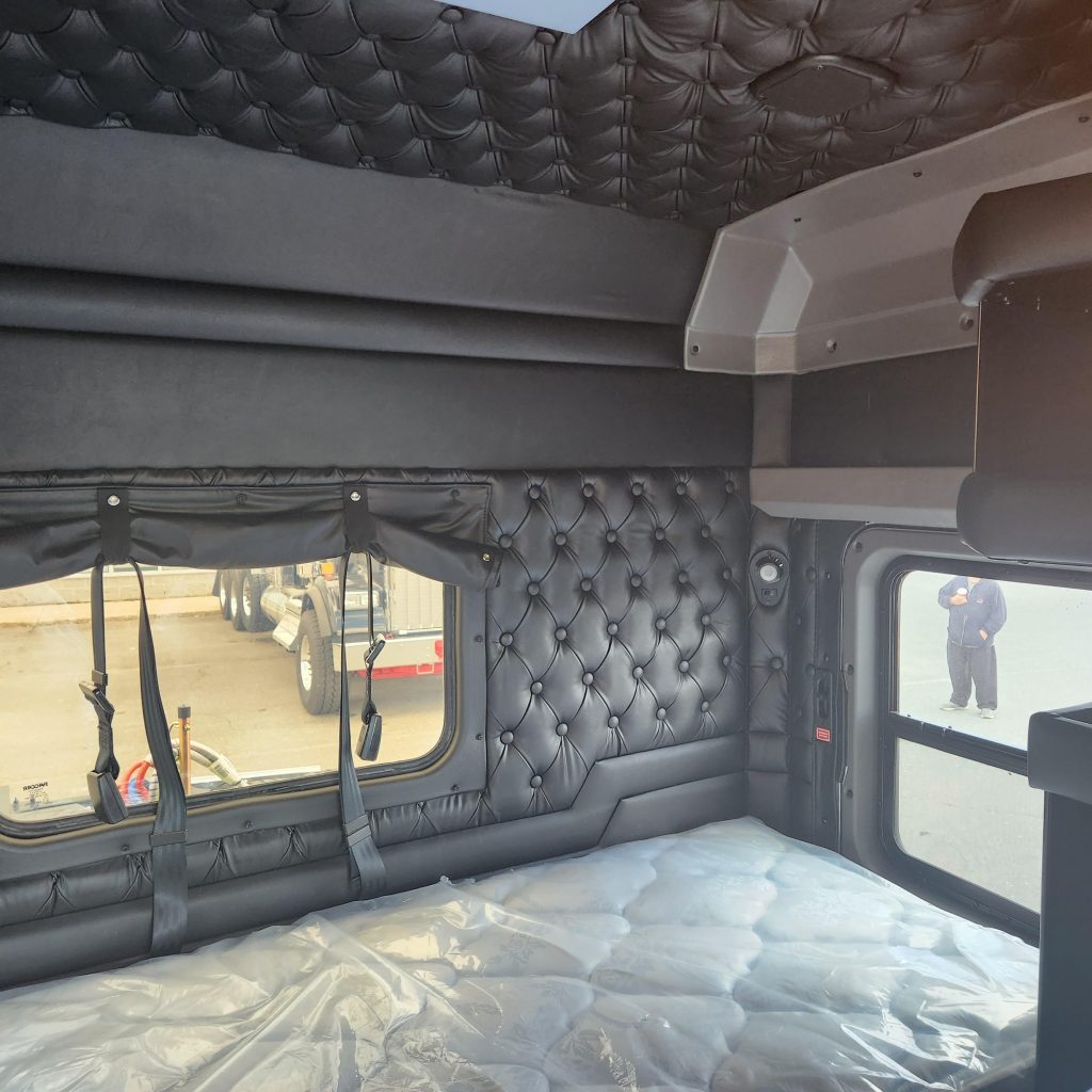 2024 Kenworth W9B - I-3056 - Eagle Equipment