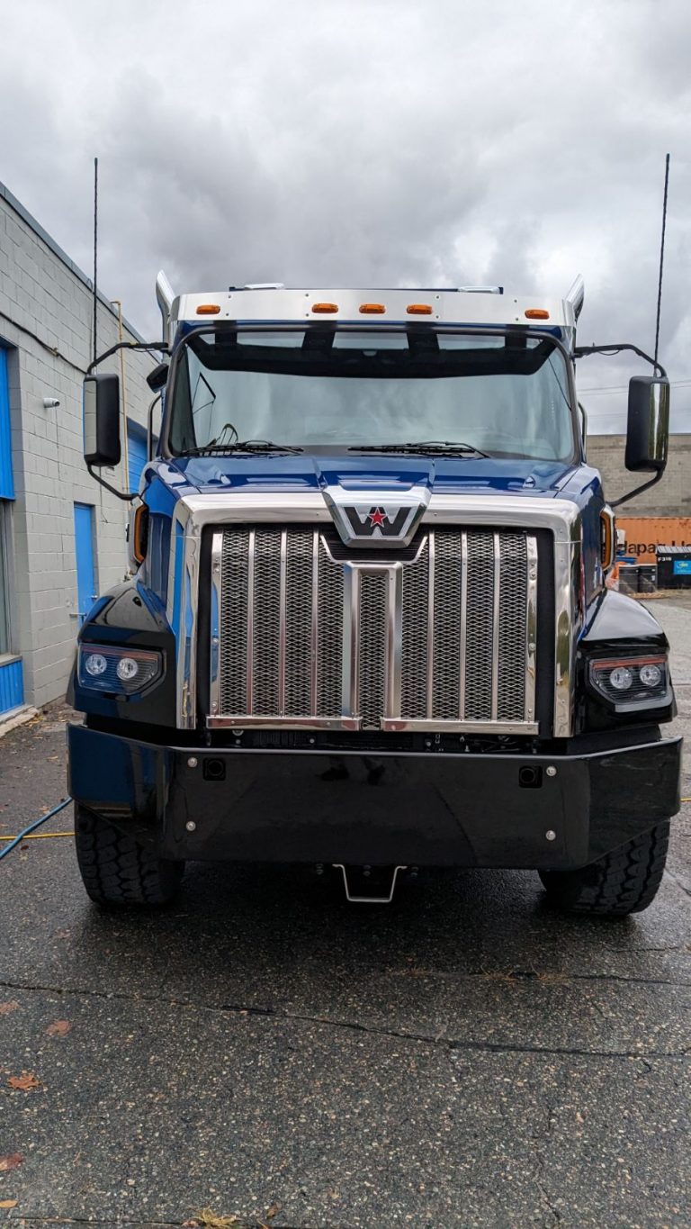 2024 Western Star 47X Tri-Axle Tractor - I-3088 - Eagle Equipment